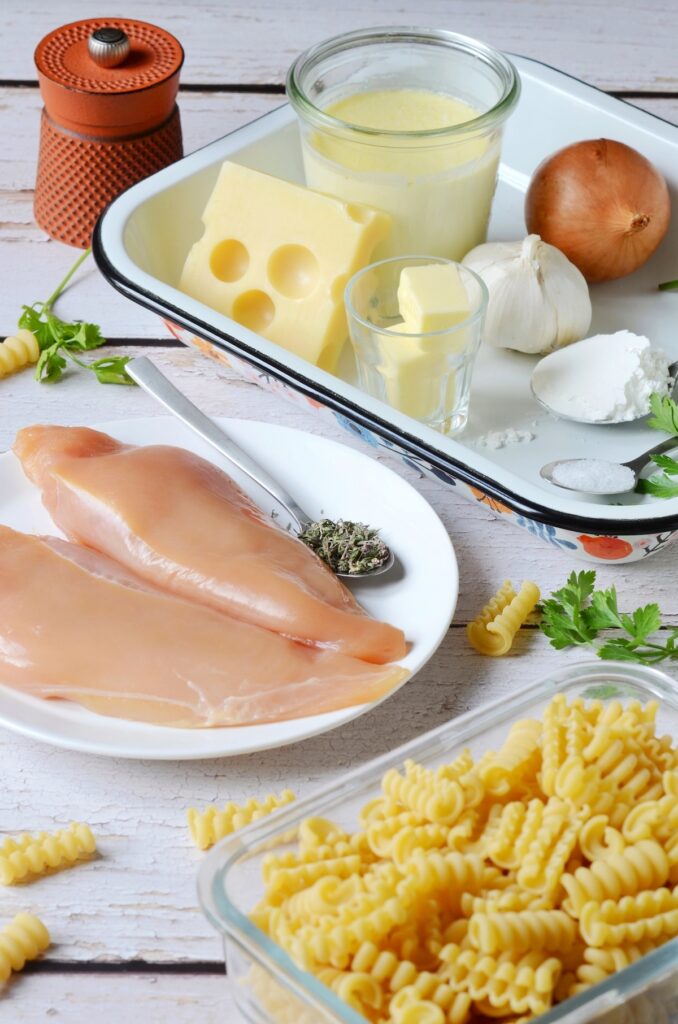 Gratin de pâtes au poulet recette facile - Clem Around The Corner