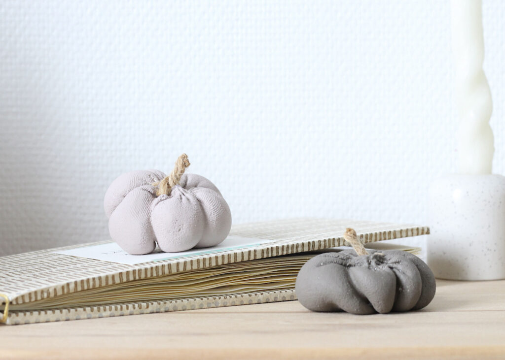 Citrouille décorative en plâtre à fabriquer soi-même - Clem