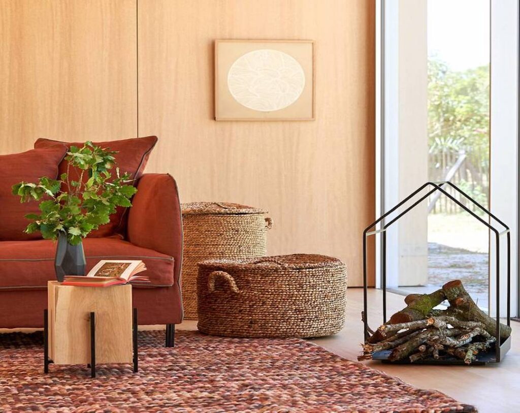 Où trouver un range bûche intérieur ? - Clem Around The Corner